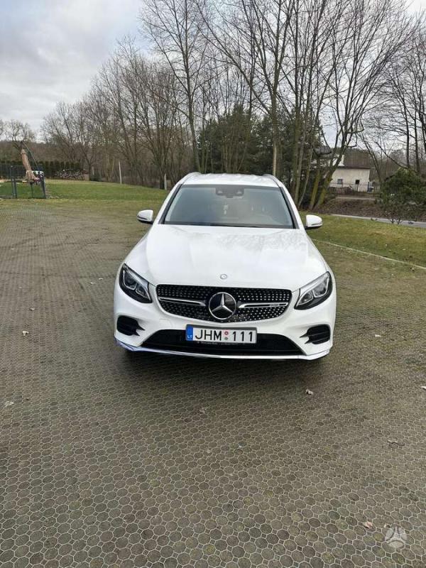 Balts Mercedes-Benz GLC 250 2016 Kauņa, ar dzinēja tilpumu 2.50 L un nobraukumu 232 tūkst. km par 26900 €, foto 1 vietnē AUTOMOTO.COM.LV