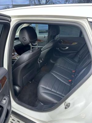 Balts Mercedes-Benz GLC 250 2016 Kauņa, ar dzinēja tilpumu 2.50 L un nobraukumu 232 tūkst. km par 26900 €, foto 11 vietnē AUTOMOTO.COM.LV