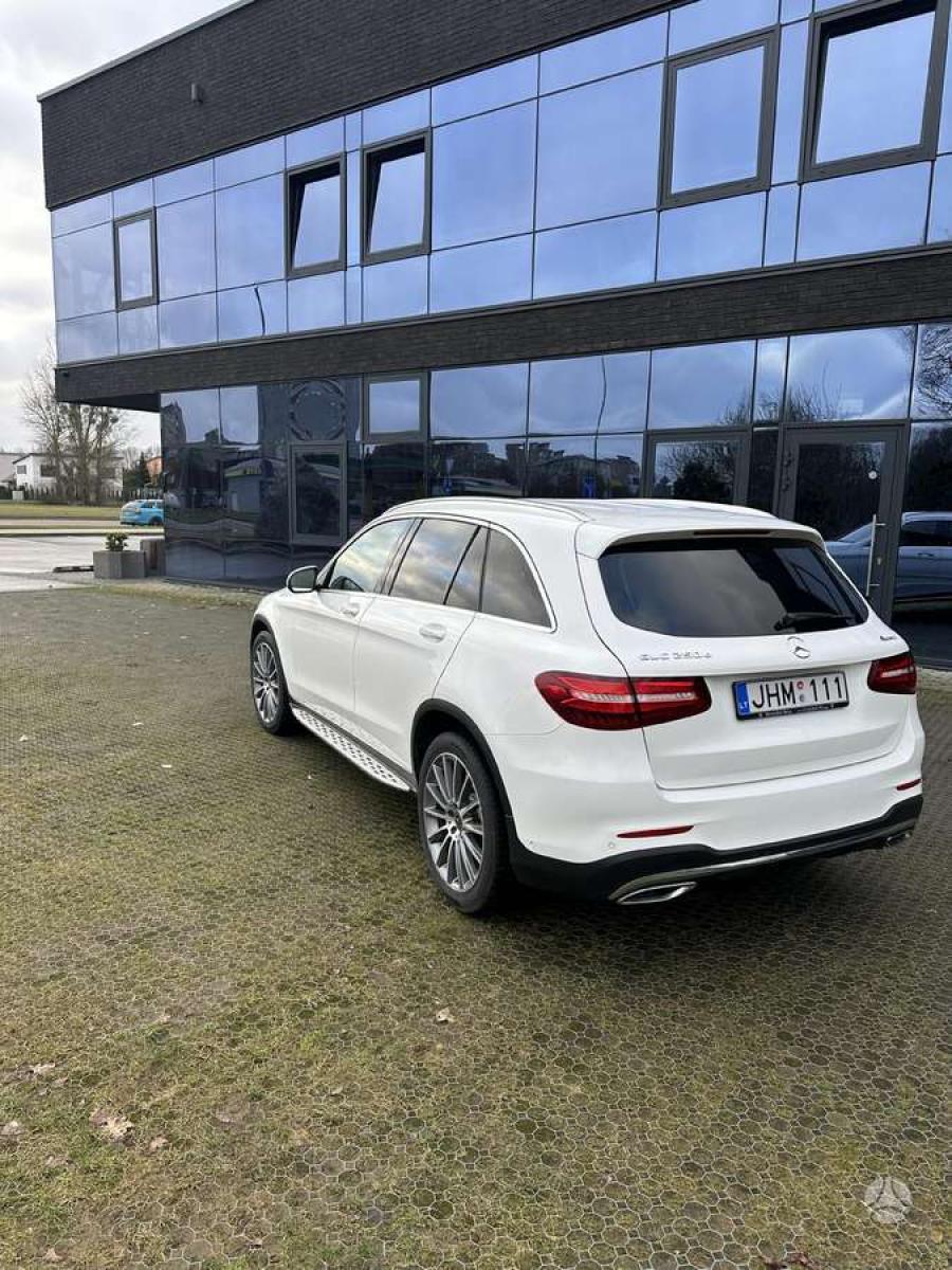 Balts Mercedes-Benz GLC 250 2016 Kauņa, ar dzinēja tilpumu 2.50 L un nobraukumu 232 tūkst. km par 26900 €, foto 14 vietnē AUTOMOTO.COM.LV