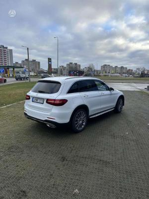 Balts Mercedes-Benz GLC 250 2016 Kauņa, ar dzinēja tilpumu 2.50 L un nobraukumu 232 tūkst. km par 26900 €, foto 16 vietnē AUTOMOTO.COM.LV