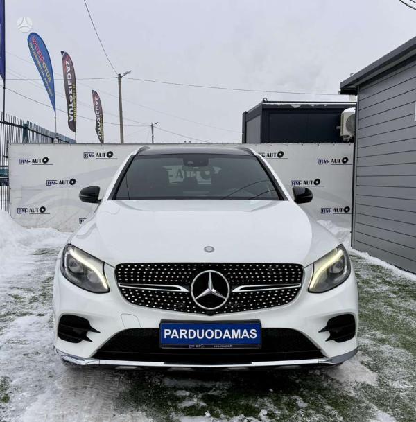 White Mercedes-Benz GLC 250 2016 in Panevezys, with an engine capacity of 2.14 L and mileage of 229 thousand km for 18200 €, photo 3 on AUTOMOTO.COM.LV