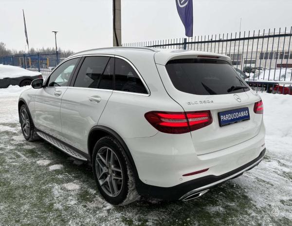 White Mercedes-Benz GLC 250 2016 in Panevezys, with an engine capacity of 2.14 L and mileage of 229 thousand km for 18200 €, photo 8 on AUTOMOTO.COM.LV