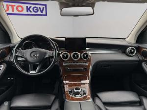 White Mercedes-Benz GLC 250 2016 in Kaunas, with an engine capacity of 2.10 L and mileage of 233 thousand km for 20999 €, photo 13 on AUTOMOTO.COM.LV