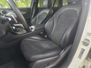 White Mercedes-Benz GLC 250 2017 in Vilnius, with an engine capacity of 0.00 L and mileage of 290 thousand km for 16300 €, photo 11 on AUTOMOTO.COM.LV