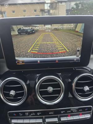 White Mercedes-Benz GLC 250 2017 in Vilnius, with an engine capacity of 0.00 L and mileage of 290 thousand km for 16300 €, photo 27 on AUTOMOTO.COM.LV