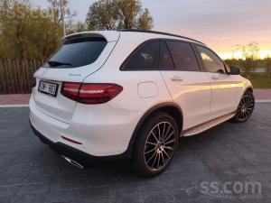 Balts Mercedes-Benz GLC 250 2018 Rīga, ar dzinēja tilpumu 2.20 L un nobraukumu 141 tūkst. km par 24357 €, foto 6 vietnē AUTOMOTO.COM.LV
