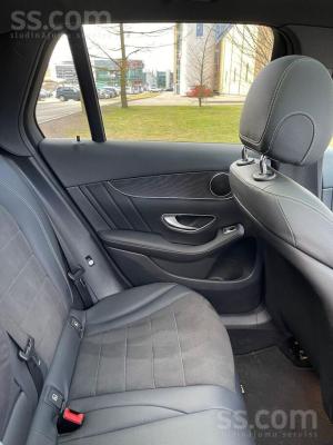 Balts Mercedes-Benz GLC 250 2018 Rīga, ar dzinēja tilpumu 2.20 L un nobraukumu 243 tūkst. km par 19500 €, foto 17 vietnē AUTOMOTO.COM.LV