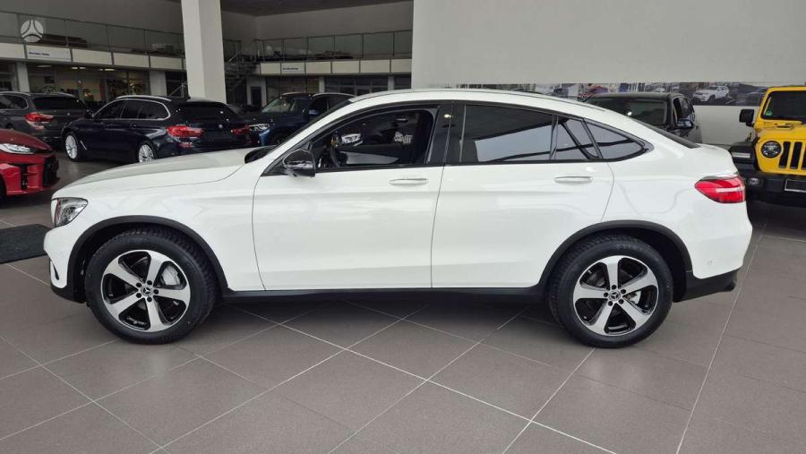 Balts Mercedes-Benz GLC 250 2019 Marijampole, ar dzinēja tilpumu 2.14 L un nobraukumu 118 tūkst. km par 31999 €, foto 3 vietnē AUTOMOTO.COM.LV