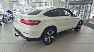 Balts Mercedes-Benz GLC 250 2019 Marijampole, ar dzinēja tilpumu 2.14 L un nobraukumu 118 tūkst. km par 31999 €, foto 6 vietnē AUTOMOTO.COM.LV