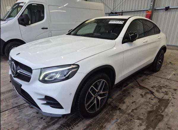 Balts Mercedes-Benz GLC 250 2019 Klaipėda, ar dzinēja tilpumu 2.14 L un nobraukumu 150 tūkst. km par 14100 €, foto 3 vietnē AUTOMOTO.COM.LV