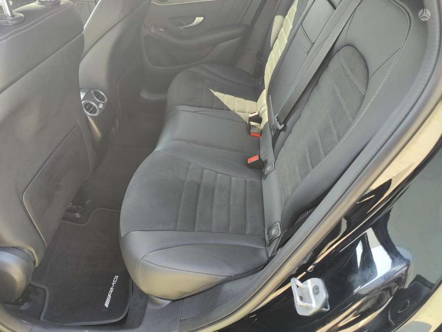 Melns Mercedes-Benz GLC 300 2021 Kauņa, ar dzinēja tilpumu 2.00 L un nobraukumu 141 tūkst. km par 36700 €, foto 16 vietnē AUTOMOTO.COM.LV