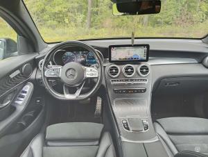 Melns Mercedes-Benz GLC 300 2021 Kauņa, ar dzinēja tilpumu 2.00 L un nobraukumu 140 tūkst. km par 32999 €, foto 9 vietnē AUTOMOTO.COM.LV