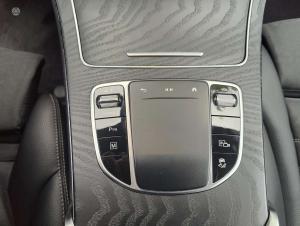 Melns Mercedes-Benz GLC 300 2021 Kauņa, ar dzinēja tilpumu 2.00 L un nobraukumu 140 tūkst. km par 32999 €, foto 14 vietnē AUTOMOTO.COM.LV