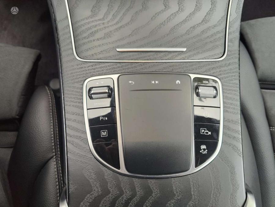 Melns Mercedes-Benz GLC 300 2021 Kauņa, ar dzinēja tilpumu 2.00 L un nobraukumu 140 tūkst. km par 32999 €, foto 14 vietnē AUTOMOTO.COM.LV
