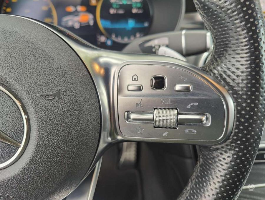 Melns Mercedes-Benz GLC 300 2021 Kauņa, ar dzinēja tilpumu 2.00 L un nobraukumu 140 tūkst. km par 32999 €, foto 16 vietnē AUTOMOTO.COM.LV