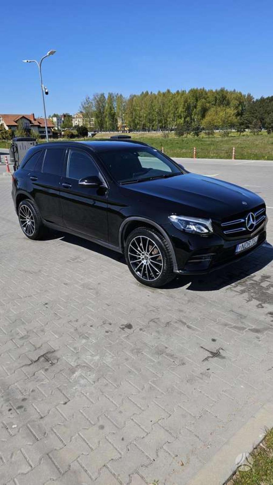 Melns Mercedes-Benz GLC 300 2018 Palanga, ar dzinēja tilpumu 1.99 L un nobraukumu 230 tūkst. km par 18000 €, foto 7 vietnē AUTOMOTO.COM.LV
