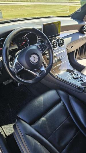 Melns Mercedes-Benz GLC 300 2018 Palanga, ar dzinēja tilpumu 1.99 L un nobraukumu 230 tūkst. km par 18000 €, foto 9 vietnē AUTOMOTO.COM.LV