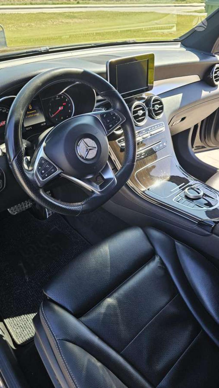 Melns Mercedes-Benz GLC 300 2018 Palanga, ar dzinēja tilpumu 1.99 L un nobraukumu 230 tūkst. km par 18000 €, foto 9 vietnē AUTOMOTO.COM.LV