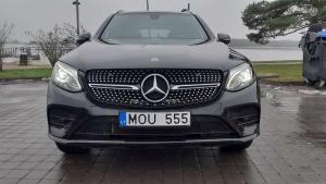 Melns Mercedes-Benz GLC 300 2019 Telšiai, ar dzinēja tilpumu 2.00 L un nobraukumu 86 tūkst. km par 22400 €, foto  vietnē AUTOMOTO.COM.LV