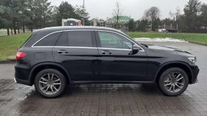 Melns Mercedes-Benz GLC 300 2019 Telšiai, ar dzinēja tilpumu 2.00 L un nobraukumu 86 tūkst. km par 22400 €, foto 5 vietnē AUTOMOTO.COM.LV