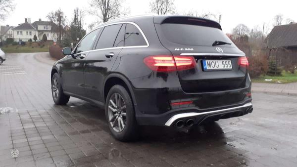 Melns Mercedes-Benz GLC 300 2019 Telšiai, ar dzinēja tilpumu 2.00 L un nobraukumu 86 tūkst. km par 22400 €, foto 8 vietnē AUTOMOTO.COM.LV