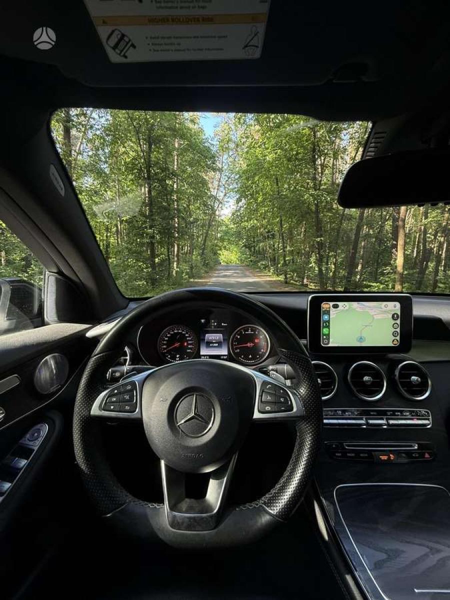Черный Мерседес GLC 300 2019 в Вильнюс, объемом двигателя 1.99 л и пробегом 61 тыс. км за 34888 €, фото 9 на AUTOMOTO.COM.LV