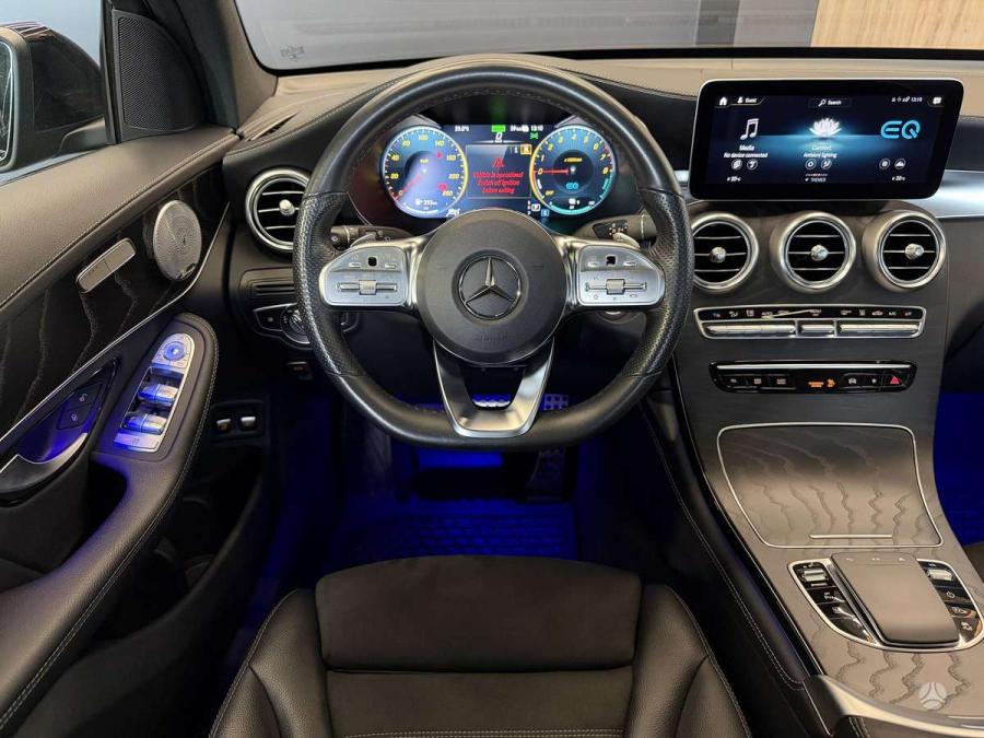 Черный Мерседес GLC 300 2020 в Каунас, объемом двигателя 1.99 л и пробегом 155 тыс. км за 31990 €, фото 15 на AUTOMOTO.COM.LV
