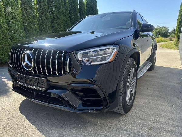 Melns Mercedes-Benz GLC 300 2020 Šauļi, ar dzinēja tilpumu 2.00 L un nobraukumu 105 tūkst. km par 27000 €, foto 1 vietnē AUTOMOTO.COM.LV