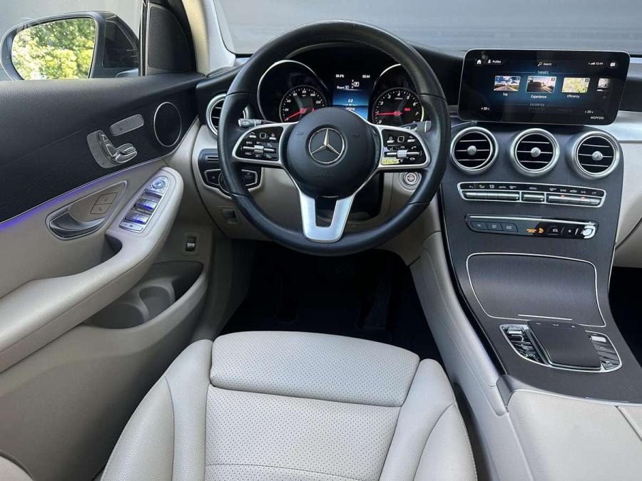 Melns Mercedes-Benz GLC 300 2020 Šauļi, ar dzinēja tilpumu 2.00 L un nobraukumu 105 tūkst. km par 27000 €, foto 14 vietnē AUTOMOTO.COM.LV