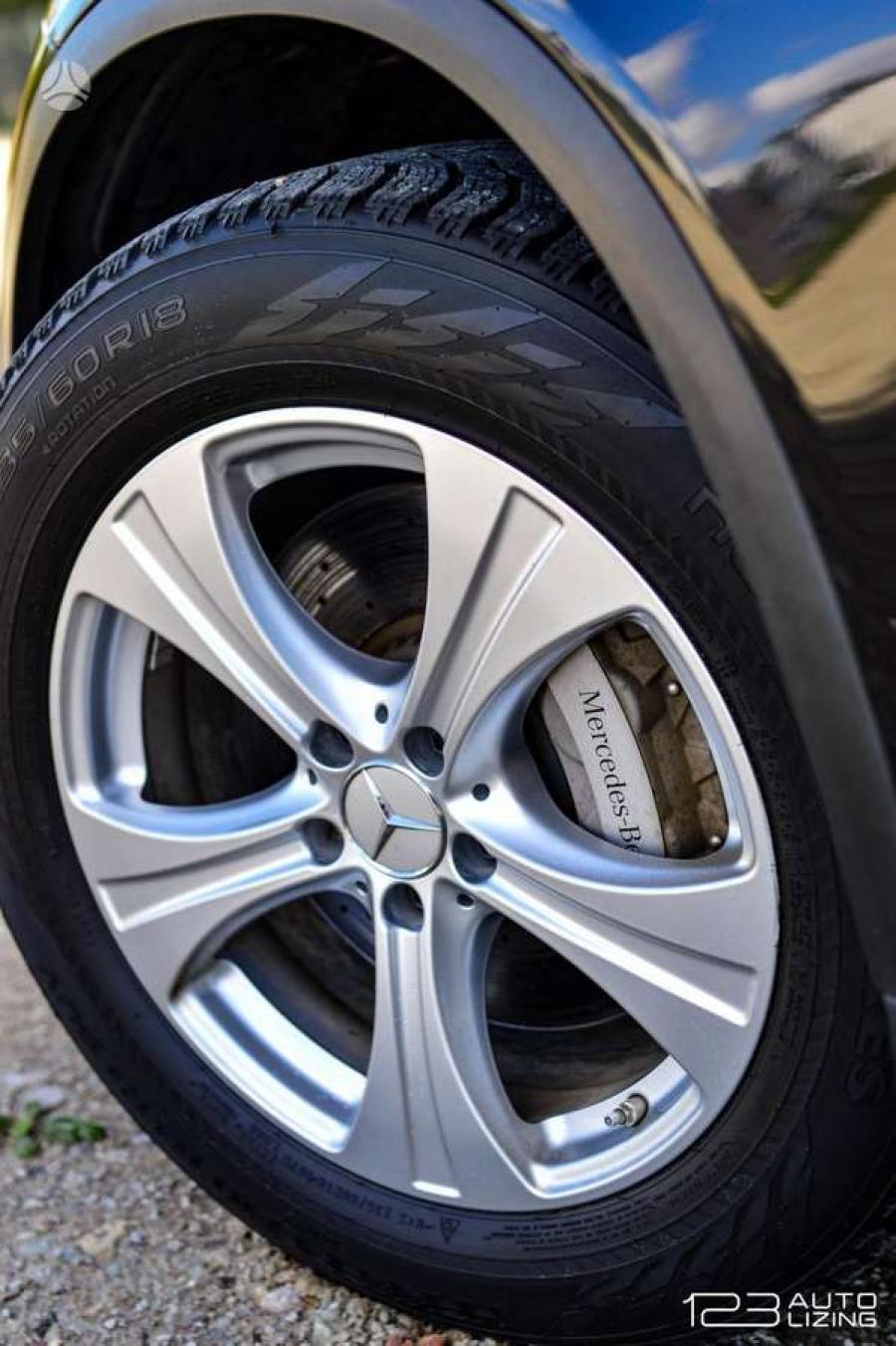 Melns Mercedes-Benz GLC 300 2020 Kretinga, ar dzinēja tilpumu 2.00 L un nobraukumu 102 tūkst. km par 28650 €, foto 5 vietnē AUTOMOTO.COM.LV