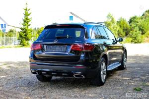 Melns Mercedes-Benz GLC 300 2020 Kretinga, ar dzinēja tilpumu 2.00 L un nobraukumu 102 tūkst. km par 28650 €, foto 8 vietnē AUTOMOTO.COM.LV