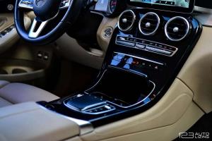 Melns Mercedes-Benz GLC 300 2020 Kretinga, ar dzinēja tilpumu 2.00 L un nobraukumu 102 tūkst. km par 28650 €, foto 19 vietnē AUTOMOTO.COM.LV