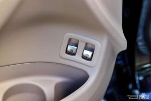 Melns Mercedes-Benz GLC 300 2020 Kretinga, ar dzinēja tilpumu 2.00 L un nobraukumu 102 tūkst. km par 28650 €, foto 24 vietnē AUTOMOTO.COM.LV