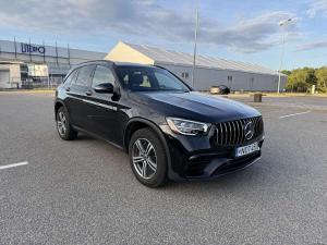 Черный Мерседес GLC 300 2020 в Вильнюс, объемом двигателя 1.99 л и пробегом 94 тыс. км за 26000 €, фото 9 на AUTOMOTO.COM.LV