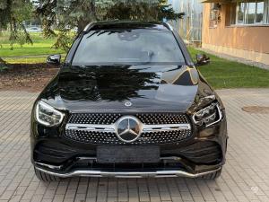 Черный Мерседес GLC 300 2020 в Каунас, объемом двигателя 1.99 л и пробегом 150 тыс. км за 19900 €, фото 3 на AUTOMOTO.COM.LV