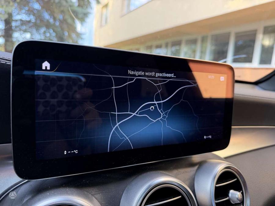 Черный Мерседес GLC 300 2020 в Каунас, объемом двигателя 1.99 л и пробегом 150 тыс. км за 19900 €, фото 33 на AUTOMOTO.COM.LV