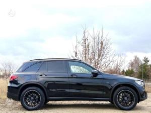 Melns Mercedes-Benz GLC 300 2021 Šauļi, ar dzinēja tilpumu 2.00 L un nobraukumu 175 tūkst. km par 30900 €, foto 16 vietnē AUTOMOTO.COM.LV