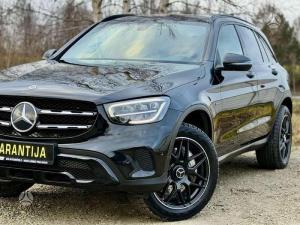 Black Mercedes-Benz GLC 300 2021 in Siauliai, with an engine capacity of 2.00 L and mileage of 175 thousand km for 29999 €, photo 14 on AUTOMOTO.COM.LV