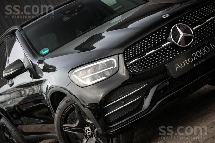 Melns Mercedes-Benz GLC 300 2021 Tukums, ar dzinēja tilpumu 2.00 L un nobraukumu 136 tūkst. km par 29990 €, foto 7 vietnē AUTOMOTO.COM.LV