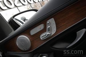 Melns Mercedes-Benz GLC 300 2021 Tukums, ar dzinēja tilpumu 2.00 L un nobraukumu 136 tūkst. km par 29990 €, foto 15 vietnē AUTOMOTO.COM.LV