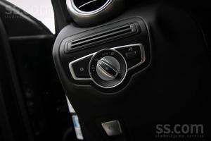 Melns Mercedes-Benz GLC 300 2021 Tukums, ar dzinēja tilpumu 2.00 L un nobraukumu 136 tūkst. km par 29990 €, foto 18 vietnē AUTOMOTO.COM.LV