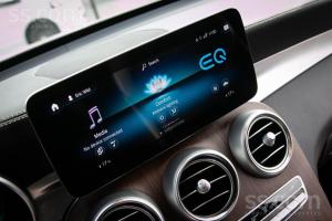 Melns Mercedes-Benz GLC 300 2021 Tukums, ar dzinēja tilpumu 2.00 L un nobraukumu 136 tūkst. km par 29990 €, foto 30 vietnē AUTOMOTO.COM.LV