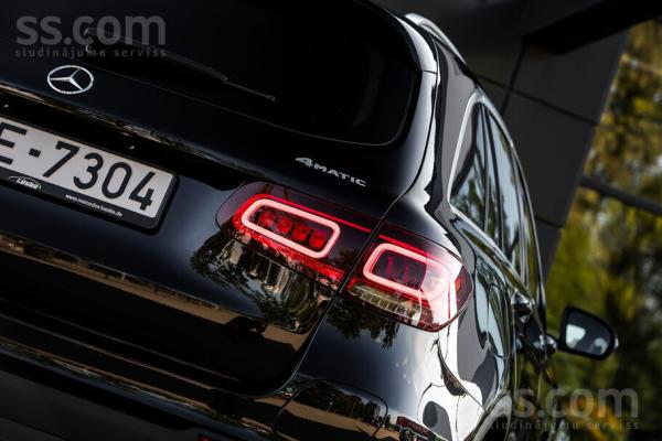 Melns Mercedes-Benz GLC 300 2021 Rīga, ar dzinēja tilpumu 2.00 L un nobraukumu 0 tūkst. km par 27800 €, foto 7 vietnē AUTOMOTO.COM.LV