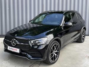 Melns Mercedes-Benz GLC 300 2021 Viļņa, ar dzinēja tilpumu 2.00 L un nobraukumu 156 tūkst. km par 35900 €, foto  vietnē AUTOMOTO.COM.LV
