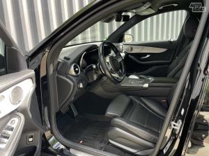 Melns Mercedes-Benz GLC 300 2021 Viļņa, ar dzinēja tilpumu 2.00 L un nobraukumu 156 tūkst. km par 35900 €, foto 13 vietnē AUTOMOTO.COM.LV