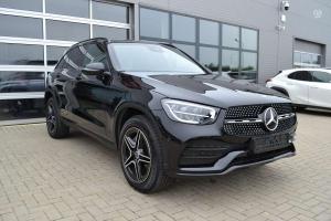 Black Mercedes-Benz GLC 300 2021 in Vilnius, with an engine capacity of 1.95 L and mileage of 169 thousand km for 30000 €, photo 5 on AUTOMOTO.COM.LV