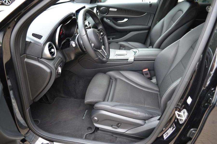 Black Mercedes-Benz GLC 300 2021 in Vilnius, with an engine capacity of 1.95 L and mileage of 169 thousand km for 30000 €, photo 13 on AUTOMOTO.COM.LV