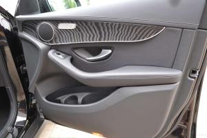 Black Mercedes-Benz GLC 300 2021 in Vilnius, with an engine capacity of 1.95 L and mileage of 169 thousand km for 30000 €, photo 17 on AUTOMOTO.COM.LV