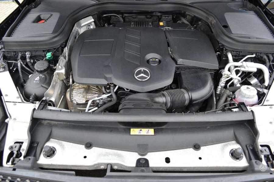 Black Mercedes-Benz GLC 300 2021 in Vilnius, with an engine capacity of 1.95 L and mileage of 169 thousand km for 30000 €, photo 32 on AUTOMOTO.COM.LV