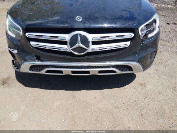 Black Mercedes-Benz GLC 300 2021 in Klaipeda, with an engine capacity of 2.00 L and mileage of 76 thousand km for 14200 €, photo 8 on AUTOMOTO.COM.LV